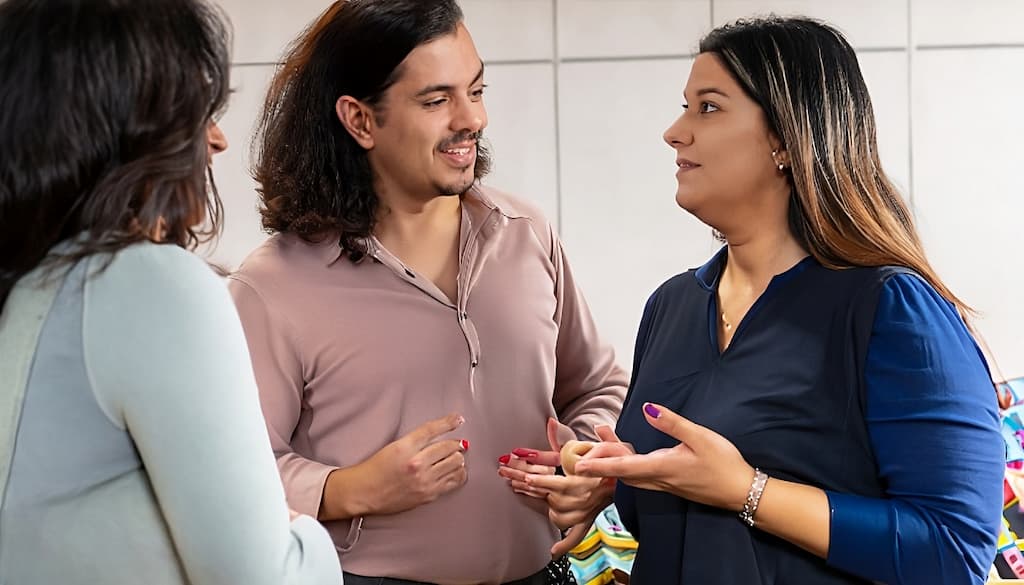 DialogStudio: Diálogos inteligentes, el Futuro de la Comunicación ...